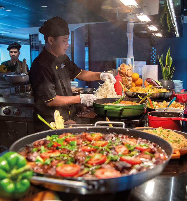 Dining & Beverages | The Emerald Experience - Emerald Cruises